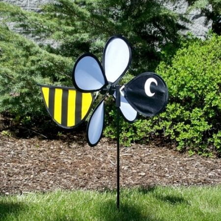 Bee Baby Spinner - Backyard Chirper